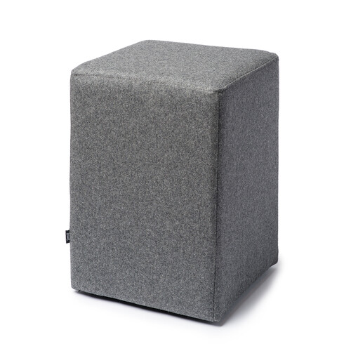 Ruhe & Raum • Pomp Hocker – sofort lieferbar | cairo.at