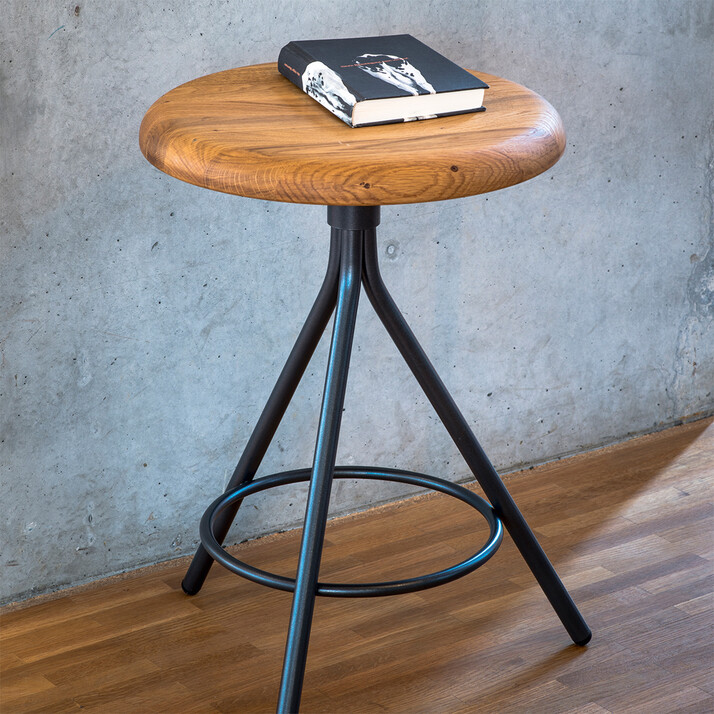 Hocker & Beistelltische – sofort lieferbar! | cairo.de